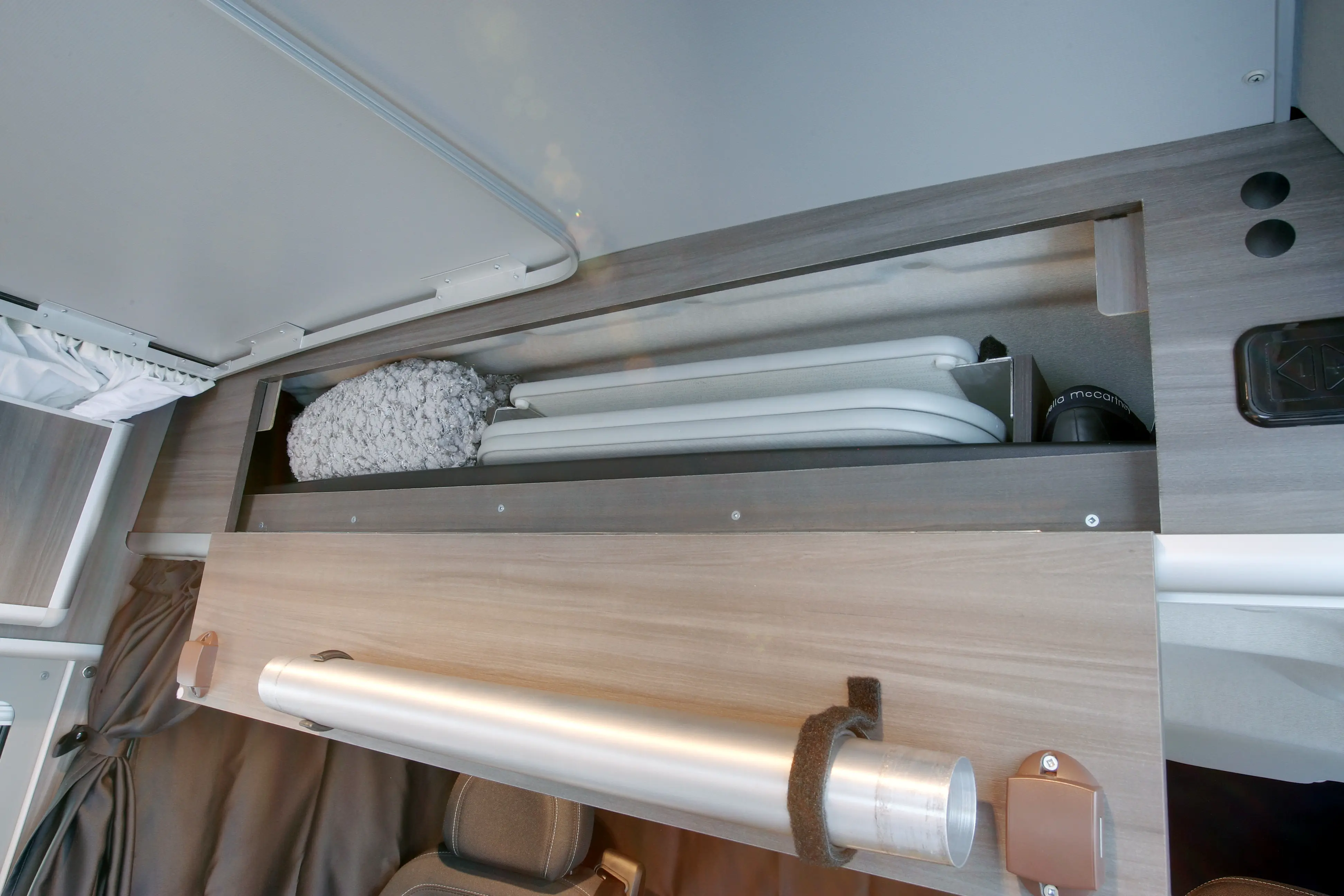 XL PLUS 21' | Ram ProMaster | Safari Condo