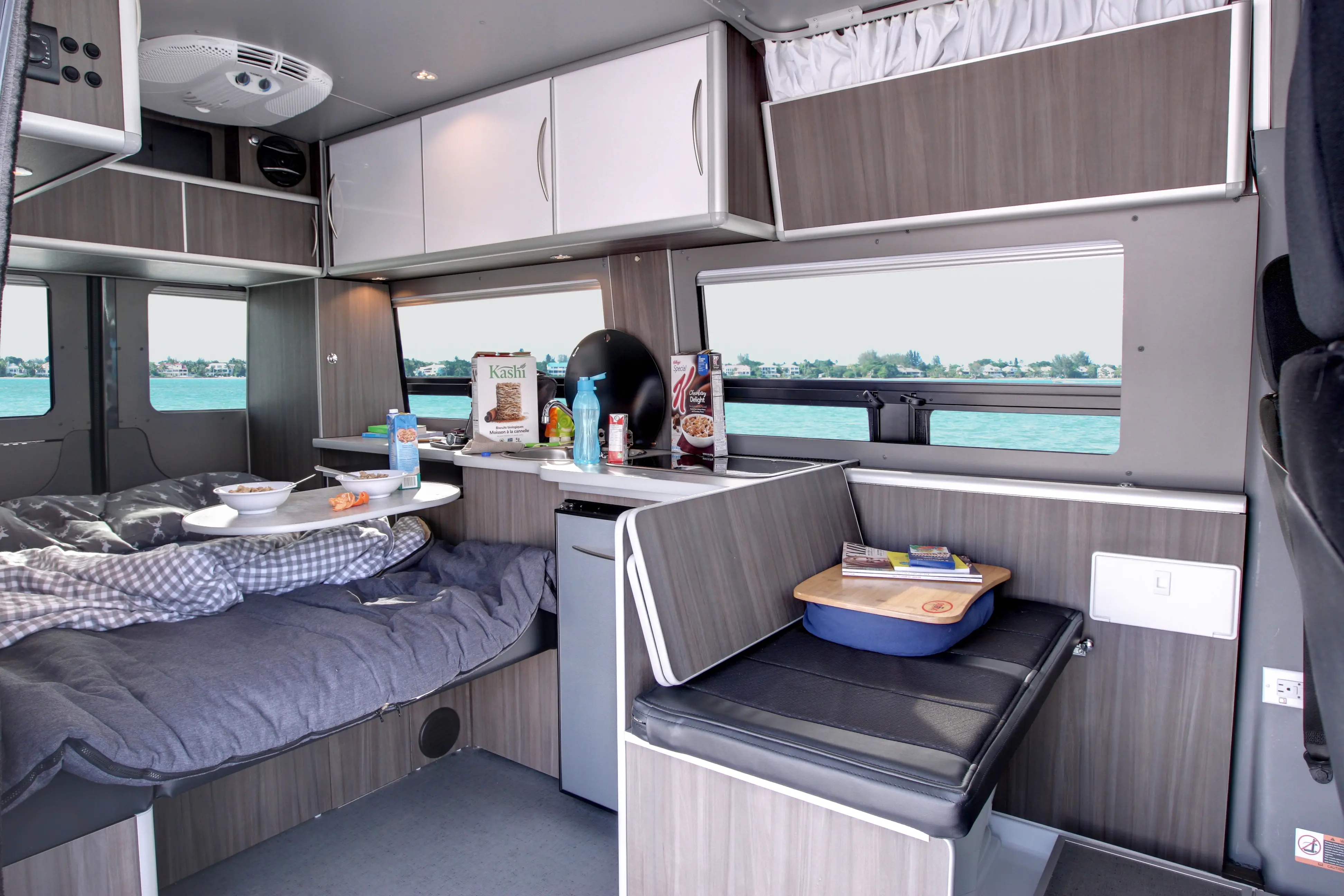 LDX 19' | Mercedes Sprinter | Safari Condo