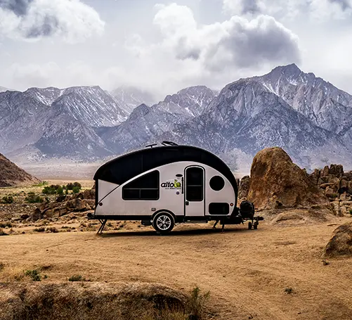 Alto R Series Retractable Roof | Safari Condo