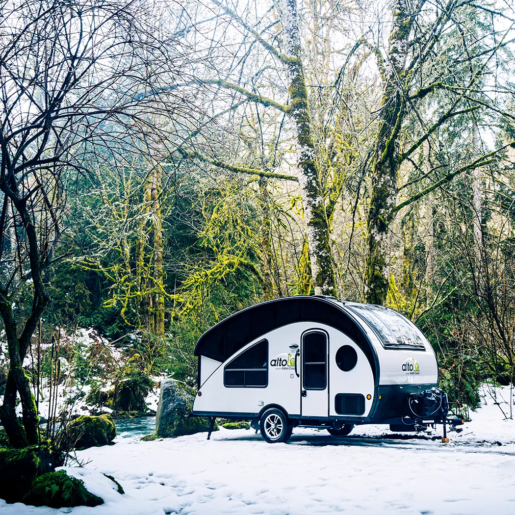 Alto R Series Retractable Roof | Safari Condo