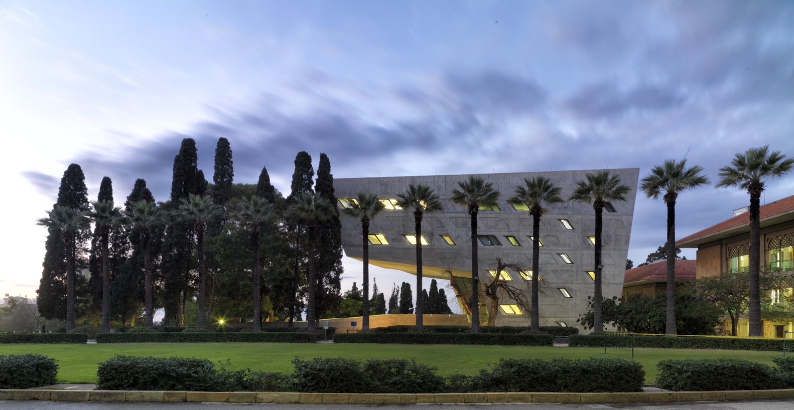 9 Reasons We Love Zaha Hadid | Designlab