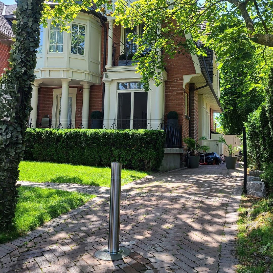 Driveway Bollards by ANNT Perimeter Protection | Stainless Steel ...