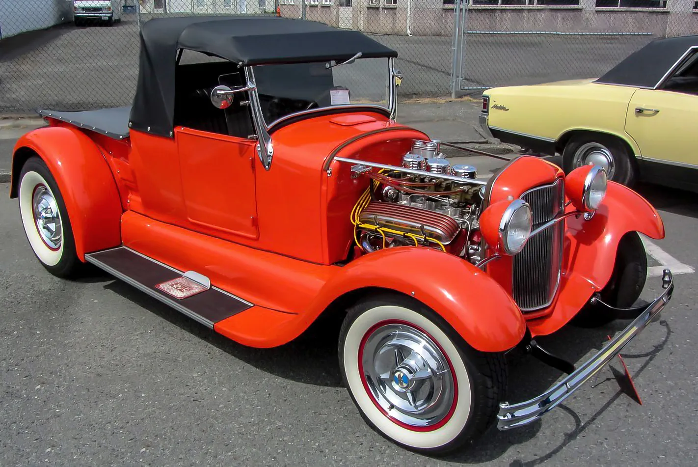 The Vintage Car Market