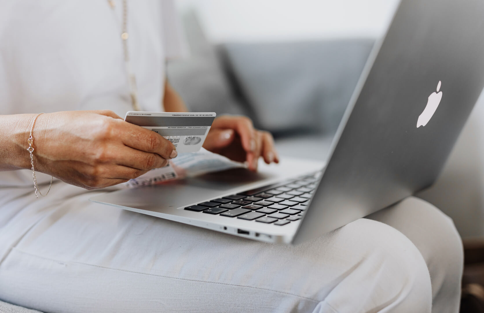 HOW TO IDENTIFY A MERCHANT ID - Pentadata