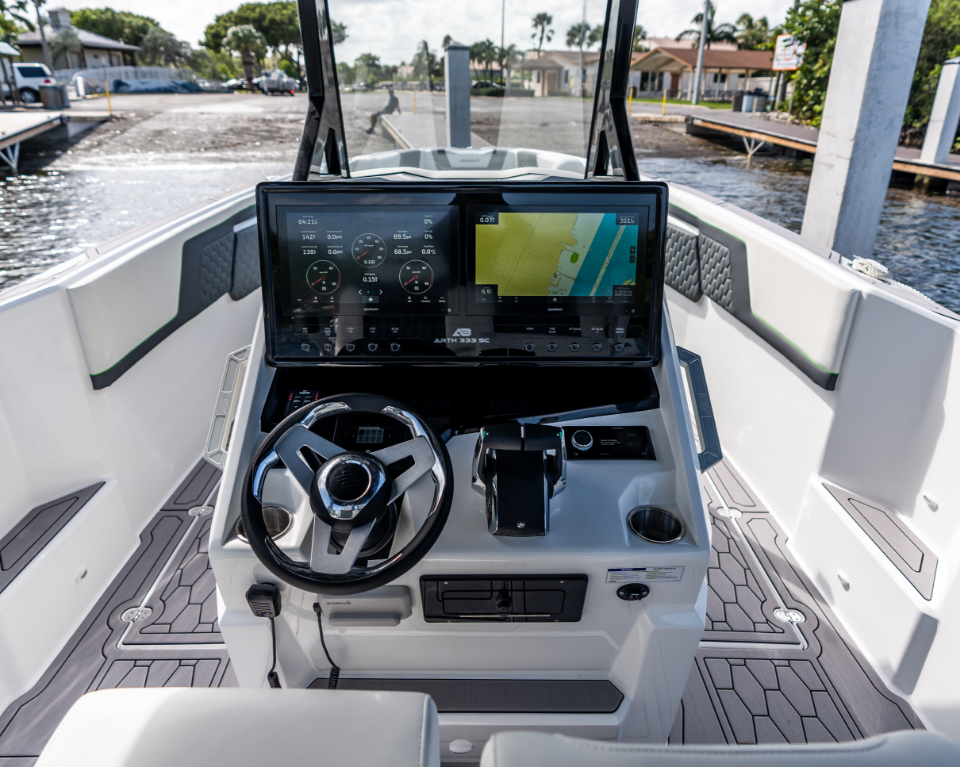 AMP - High-Performance Boats & Luxury Center Consoles