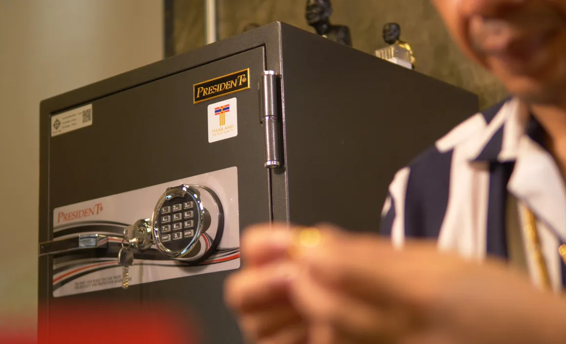 President Safe and Furniture