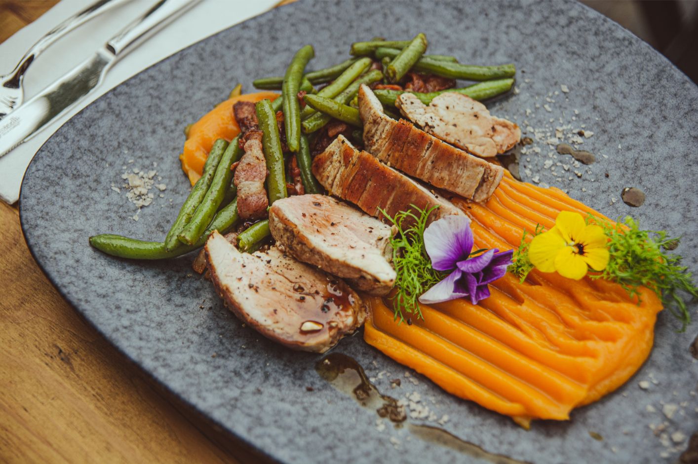 Pódium Bistro & Club: Rólunk