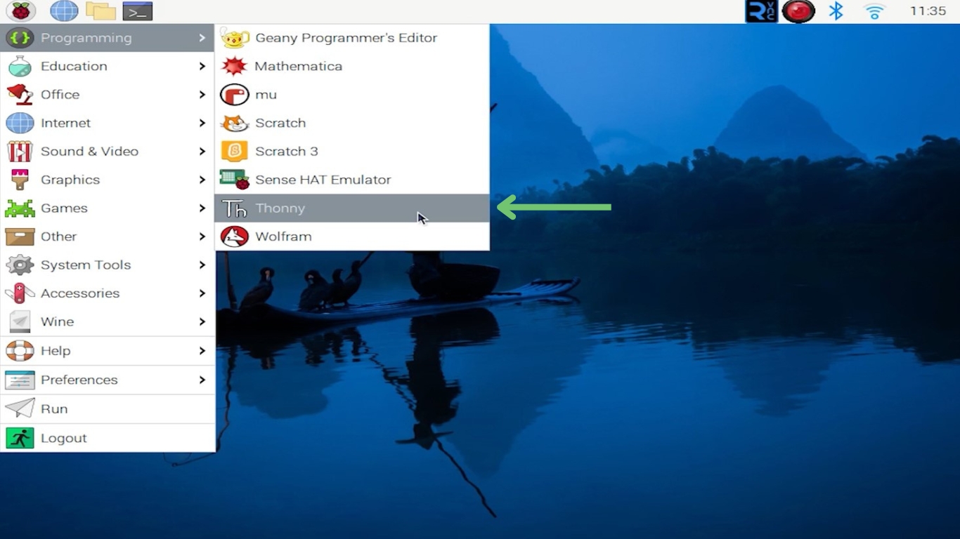 Voltaat Learn - Blinking led with raspberry pi 5!