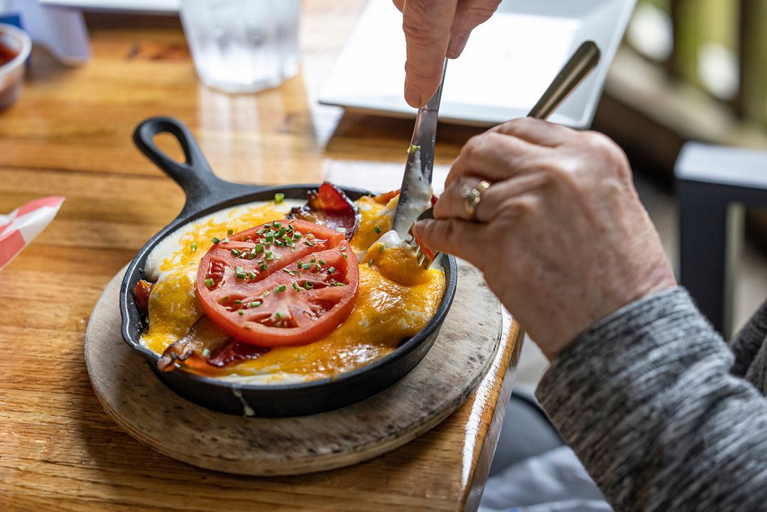 Visit Kentucky's Bluegrass Region — Bourbon Distillery Tours, Rolling ...