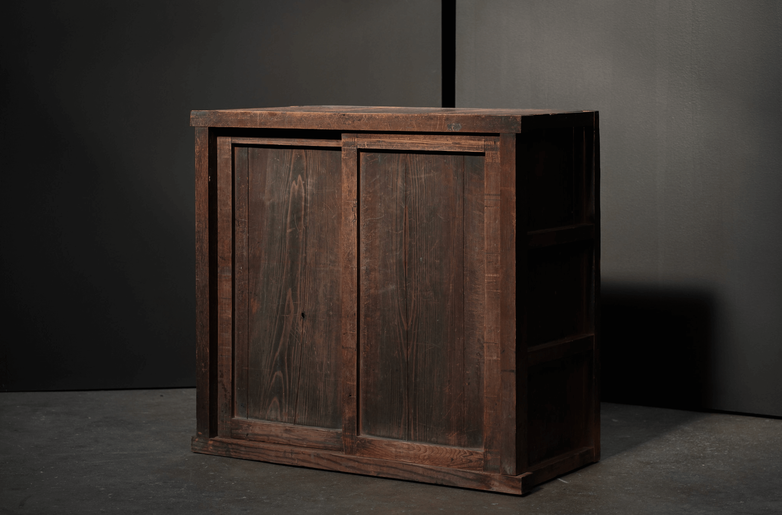 Dining Tables - STUDIO BALESTRA