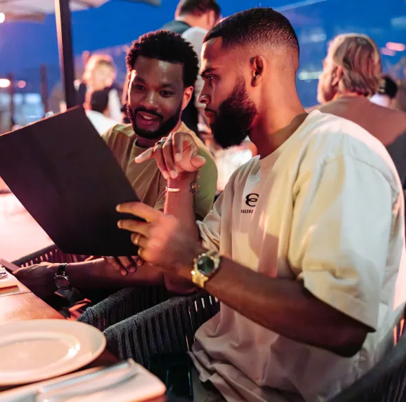 Joyned — Transforming Athletes into Smart investors