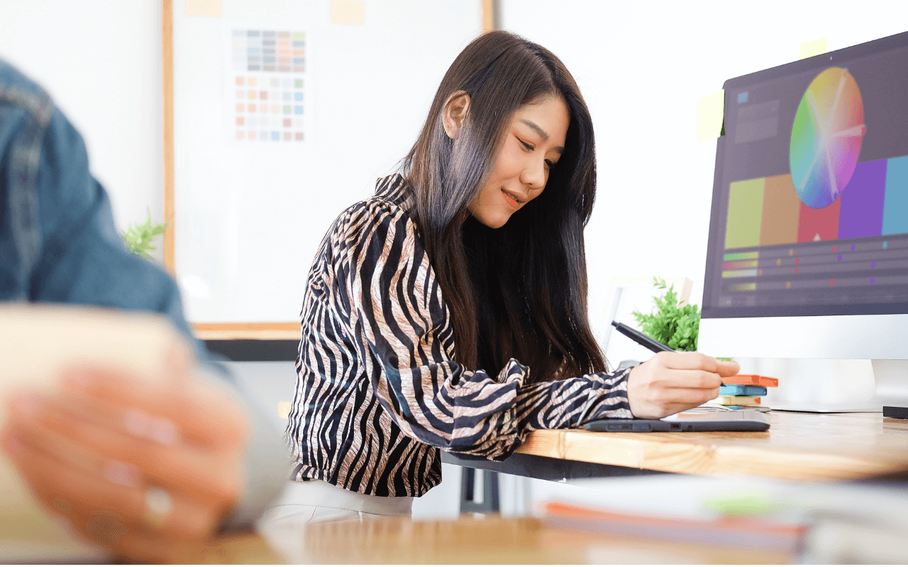 Stwórz Doskonałe CV Dla Grafika Komputerowego Do Pracy W Agencji ...