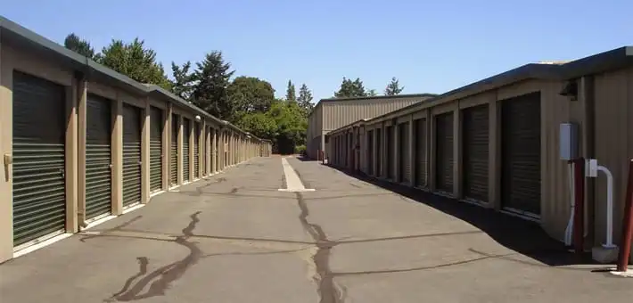 Self Storage Units In California | Universal Storage Group