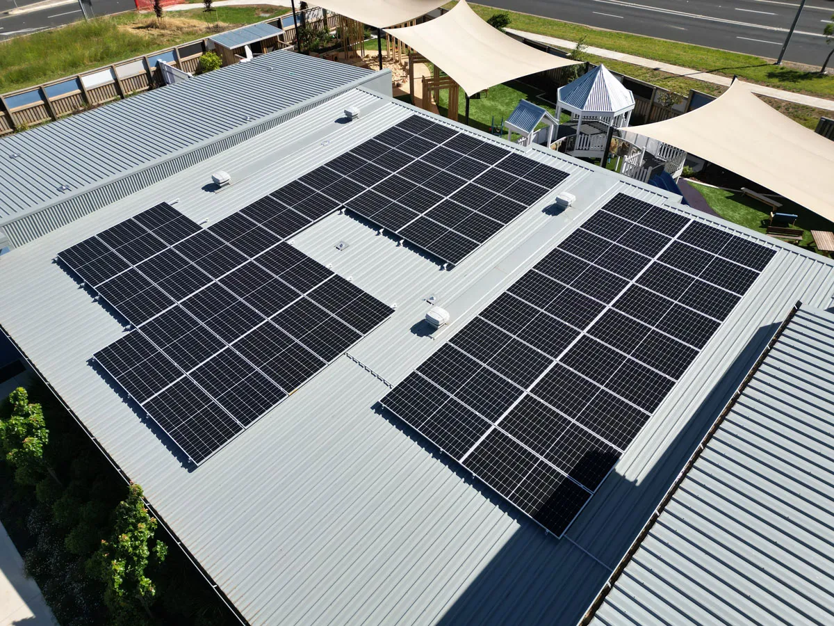 Commercial Solar and Batteries Sydney | Instant Solar