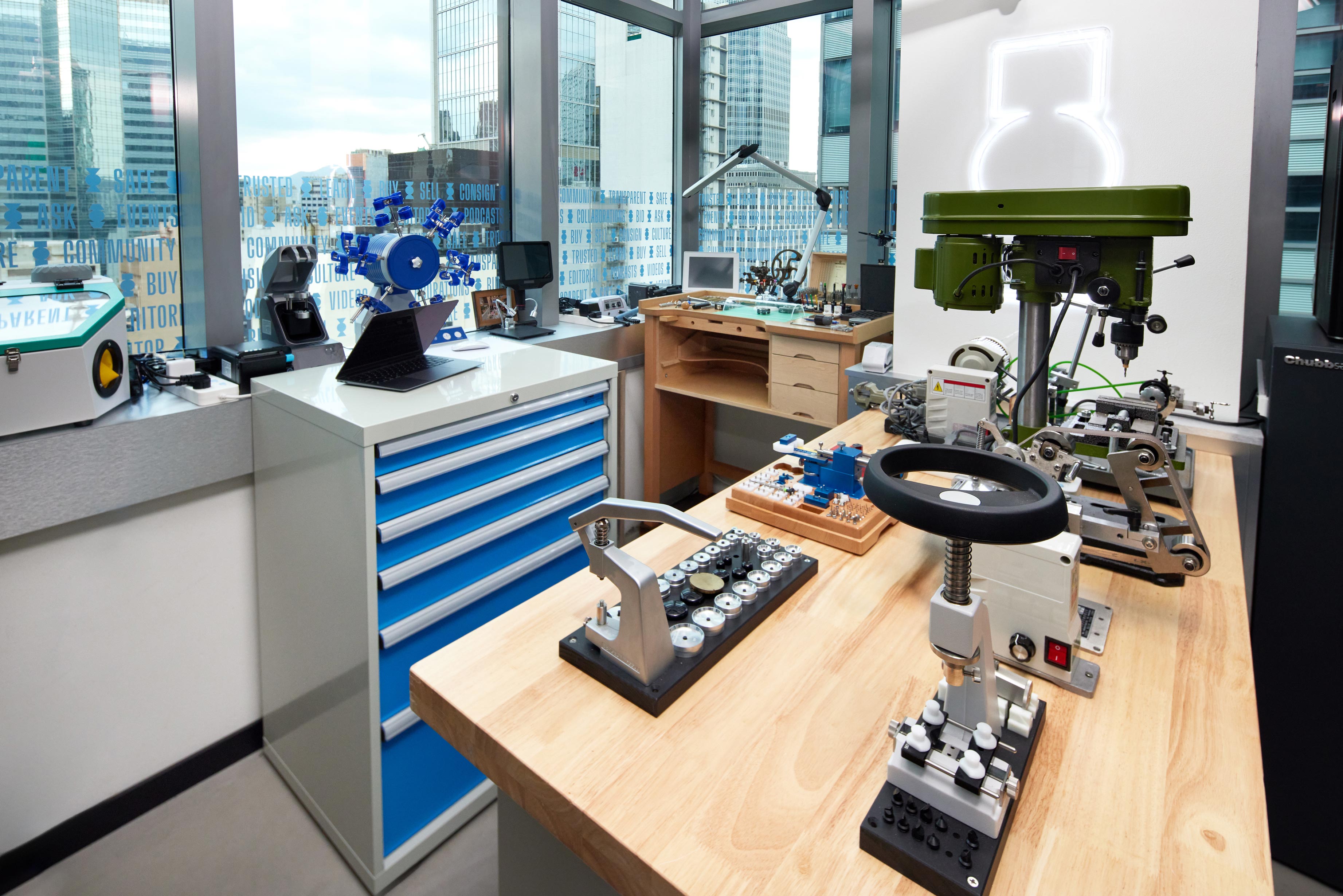 Professional Services | Wristcheck