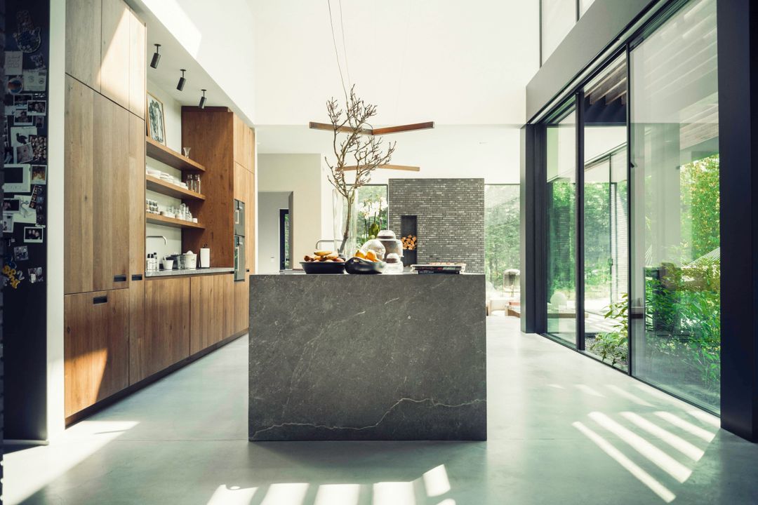 EGINSTILL - Grey Marble Island and Oak Detailed Kitchen in Suburban Villa