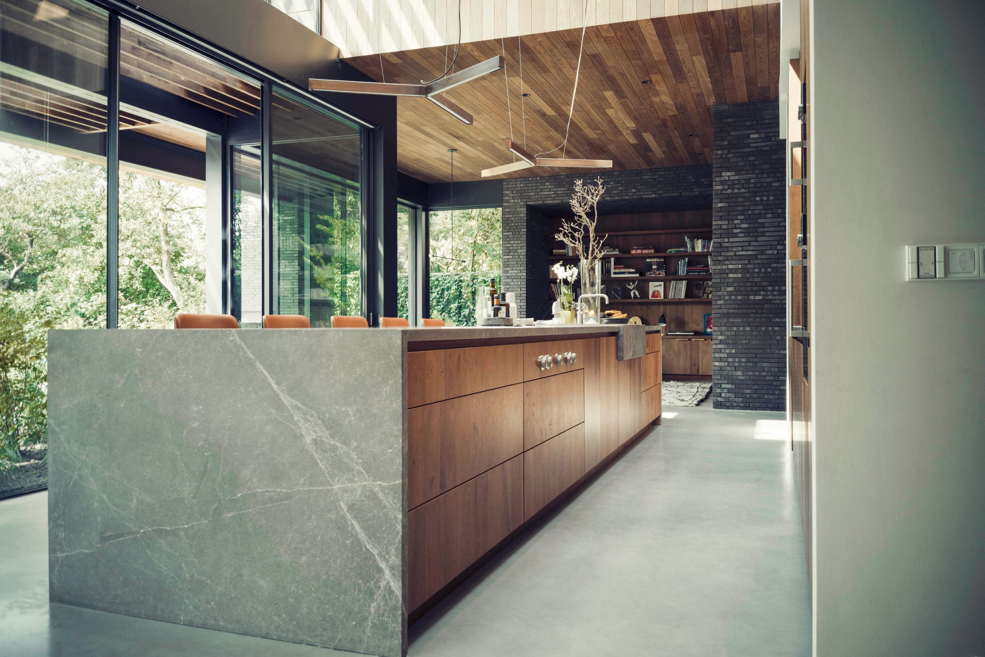 EGINSTILL - Suburban villa