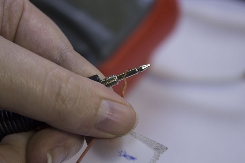 Ringing Out Pins And Testing Resistance With A Multimeter