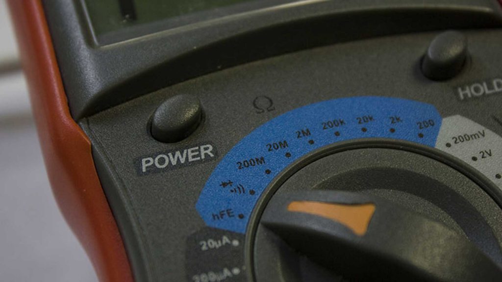 Ringing Out Pins And Testing Resistance With A Multimeter