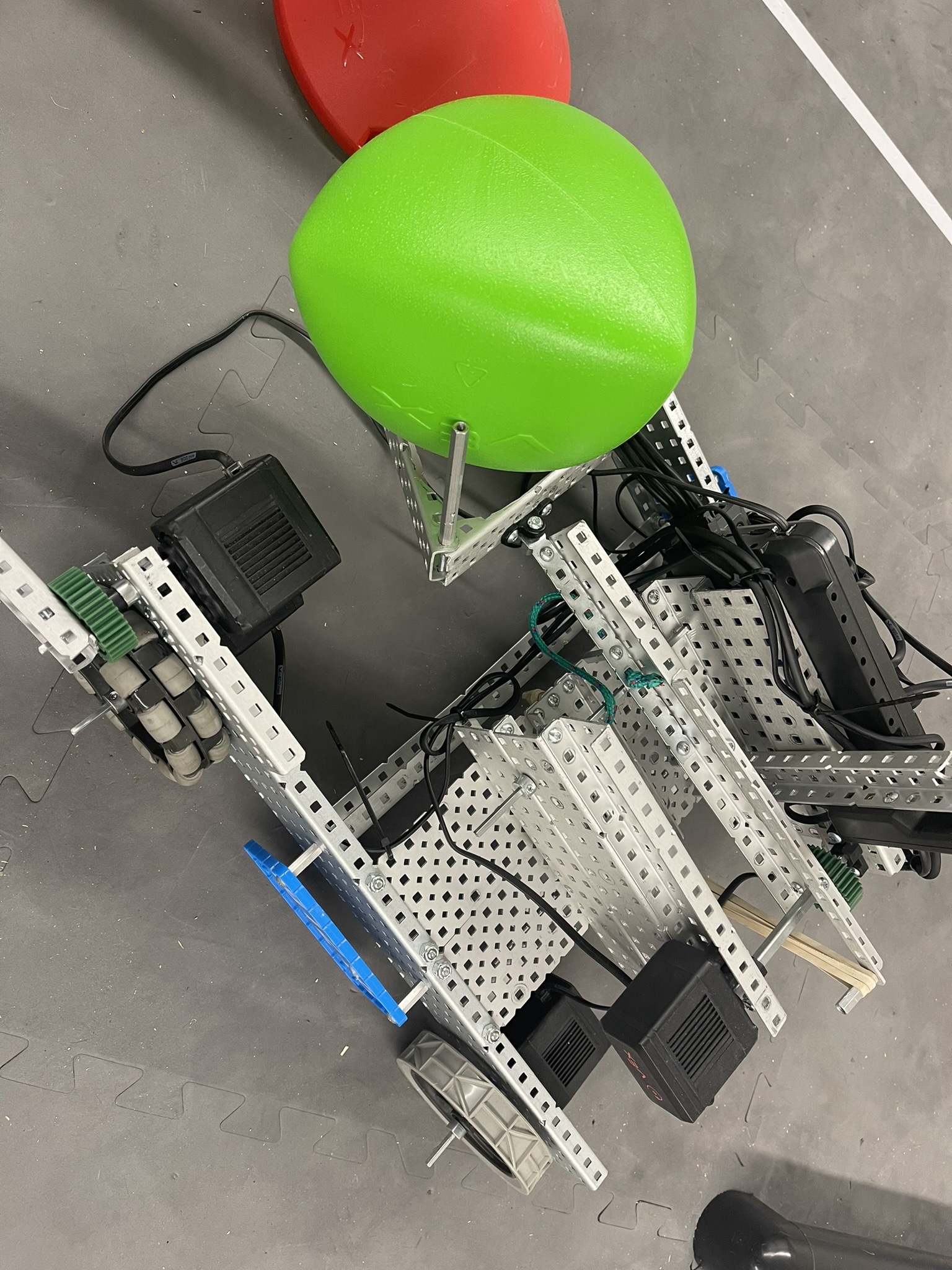 AcademyACL Students & Classrooms - Fostering Excellence