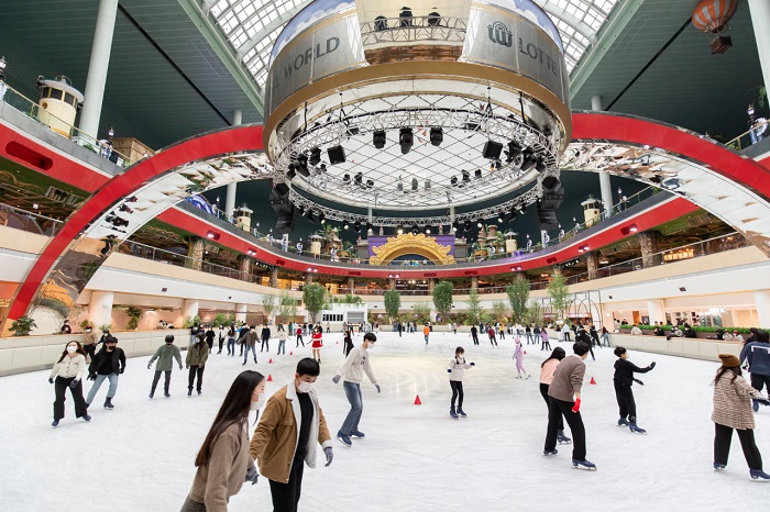 The Best Indoor & Outdoor Ice Skating Rinks in Seoul 2024