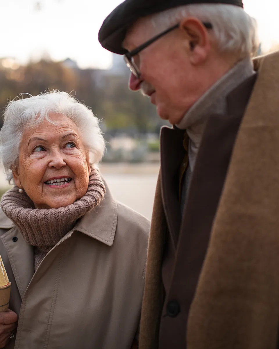 Holo Alert | Canada's Trusted Mobile Medical Alert System