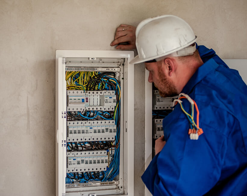 Basic home installation - BlueCollar - Webflow HTML website template