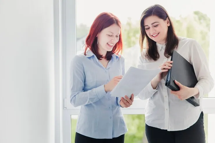 Best Career Paths for Public Relations Graduates | Huzzle