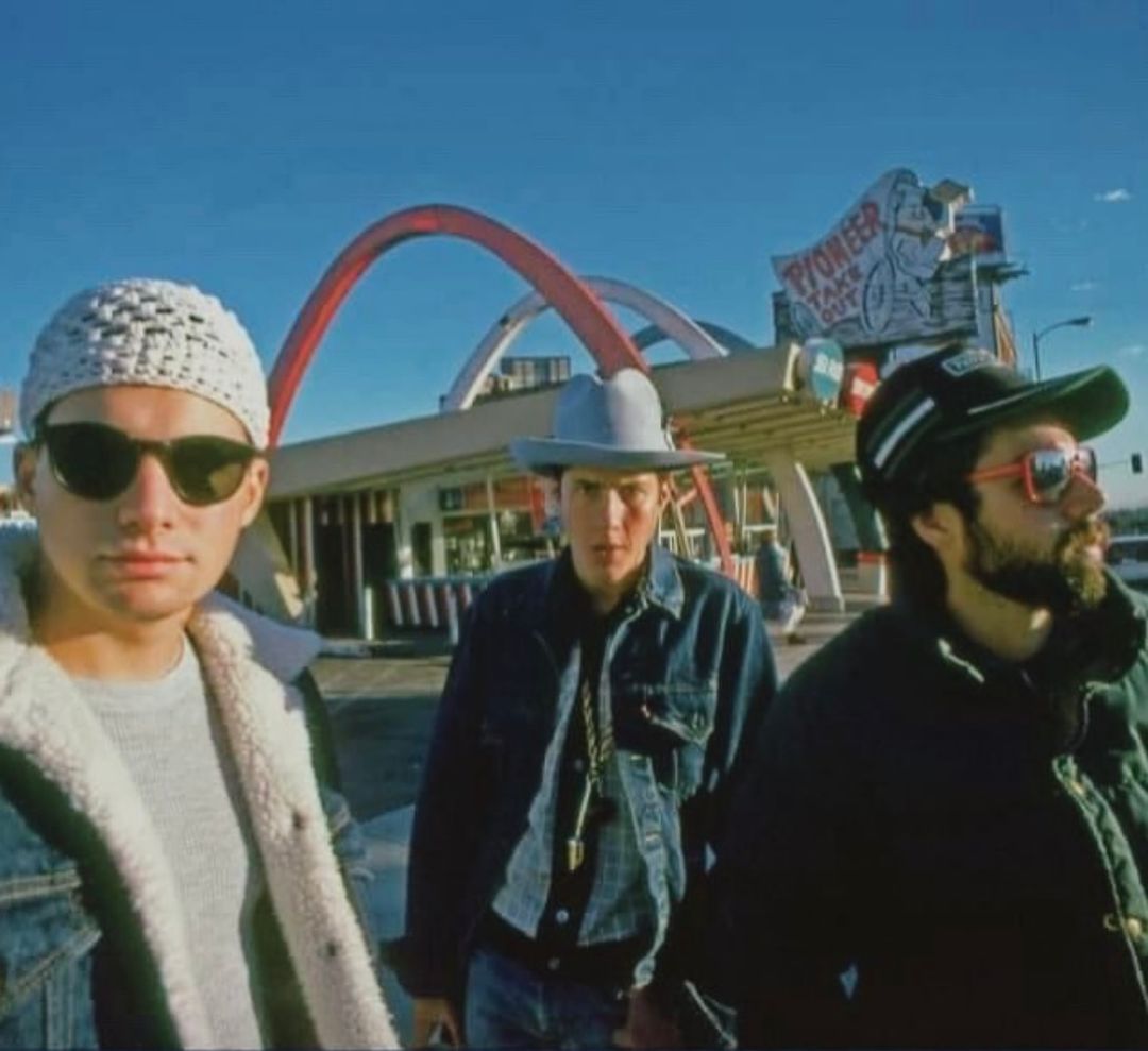 Pioneer Chicken's History- Founded in 1961