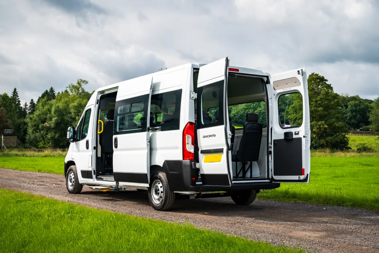 School Minibus | Minibus.co.uk