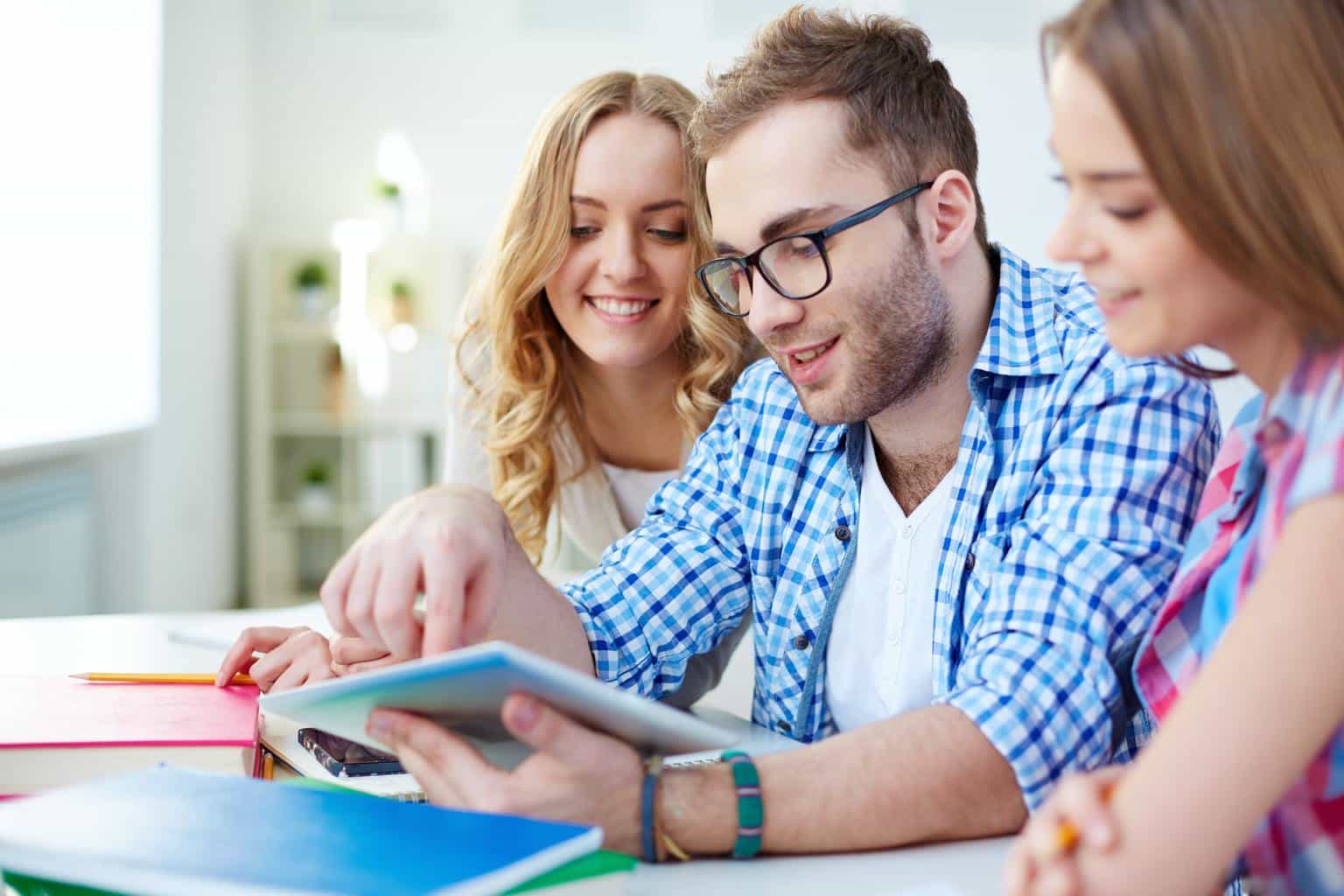 10 Best Online Jobs For Teens And How To Get Them