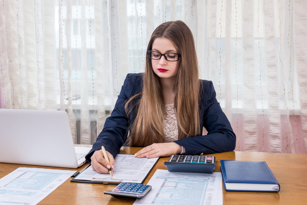 Accounting Manager Resume: Detailed guide with tips