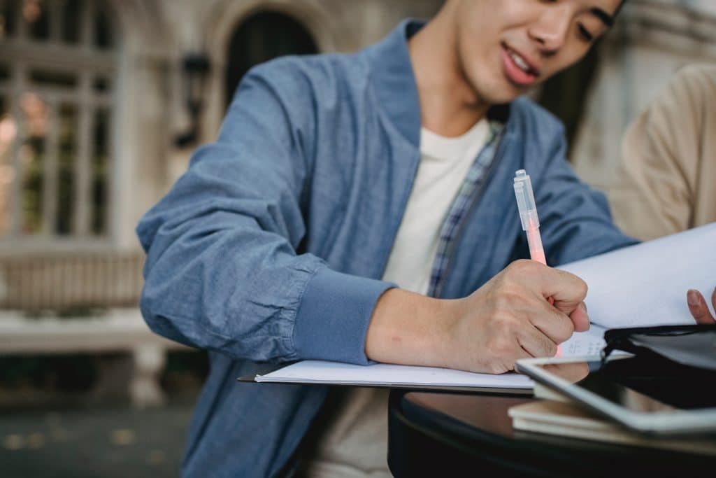 Grader Resume| A Guide To Scoring An A+ On Your Resume