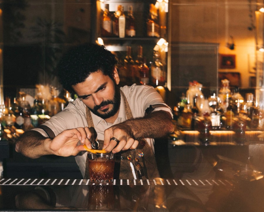 Bar Manager Resume: Comprehensive Guide + Bonus Tips