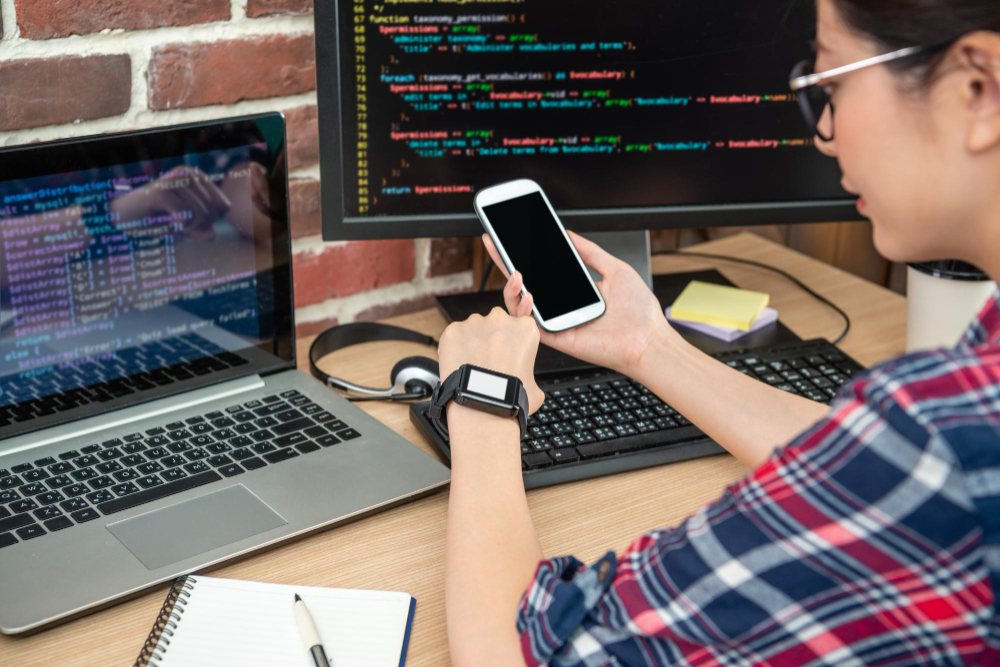 Crafting the Perfect CV for a Junior Android Developer: A Comprehensive Guide with Template