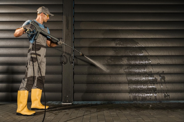 Crafting the Perfect CV for a Pressure Washer Role: A Comprehensive Guide