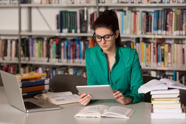 Crafting the Perfect Cover Letter: A Guide for Aspiring Library Student ...