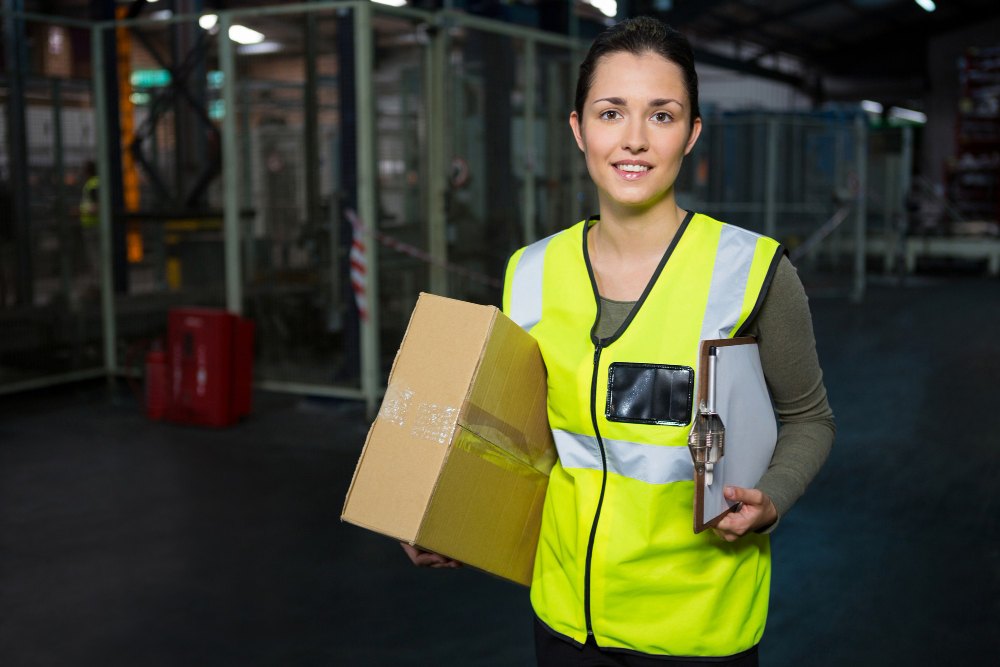 Creating the Perfect CV for a Warehouse Clerk: A Comprehensive Guide