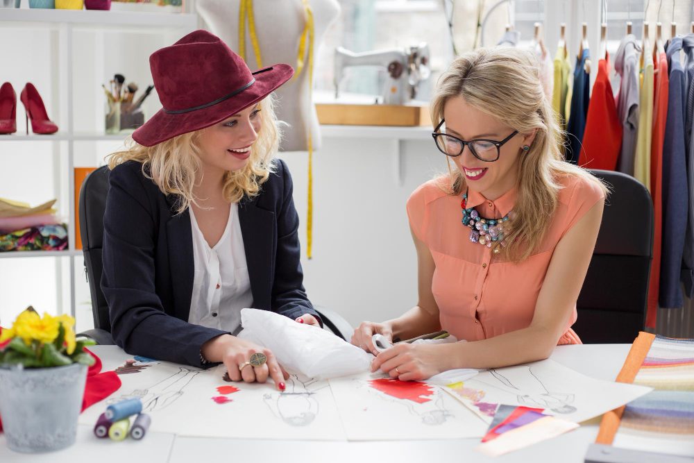 Creating an Effective Entry-Level Style Advisor CV: A Simple Guide