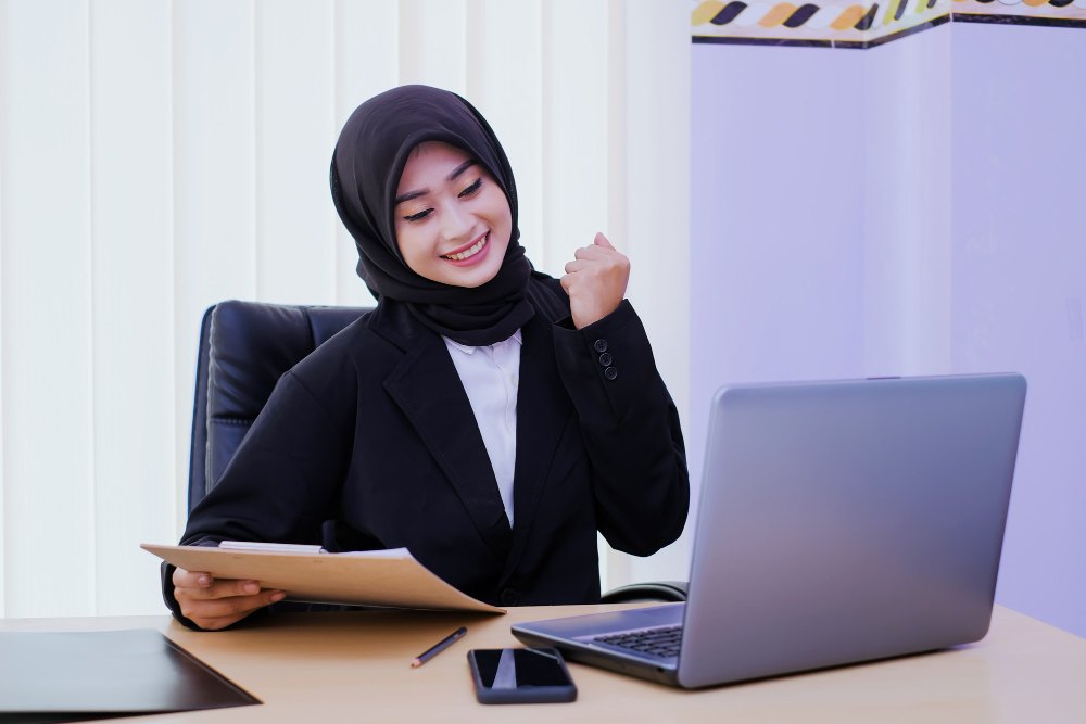 Mastering the Art of CV Writing and Job Applications in Brunei