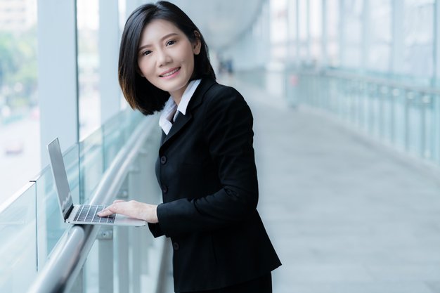 Crafting Your CV and Mastering Job Applications in Myanmar