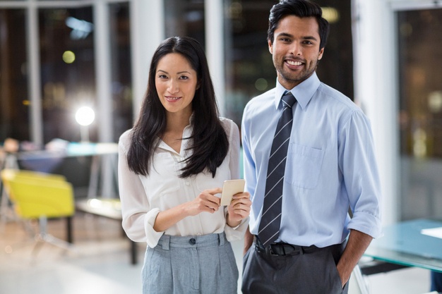 Mastering the Art of CV Writing and Job Application in Ecuador