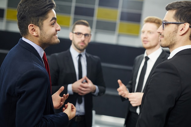 Crafting a CV in Tajiki: A Comprehensive Guide