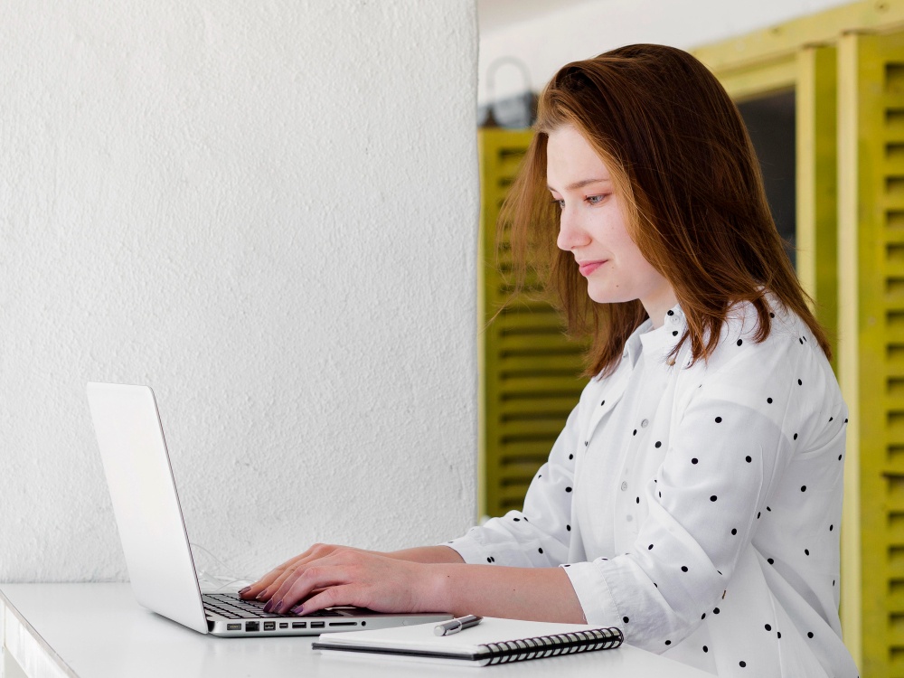 Creating a CV for the Czech Job Market: A Comprehensive Guide