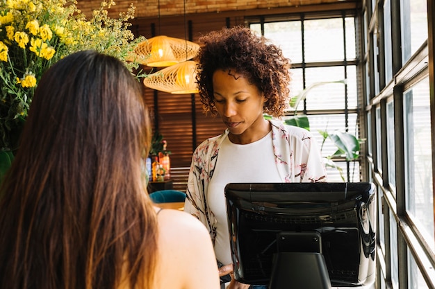 Mastering the Art of Crafting an Entry-Level Cashier/Waitress CV: A ...