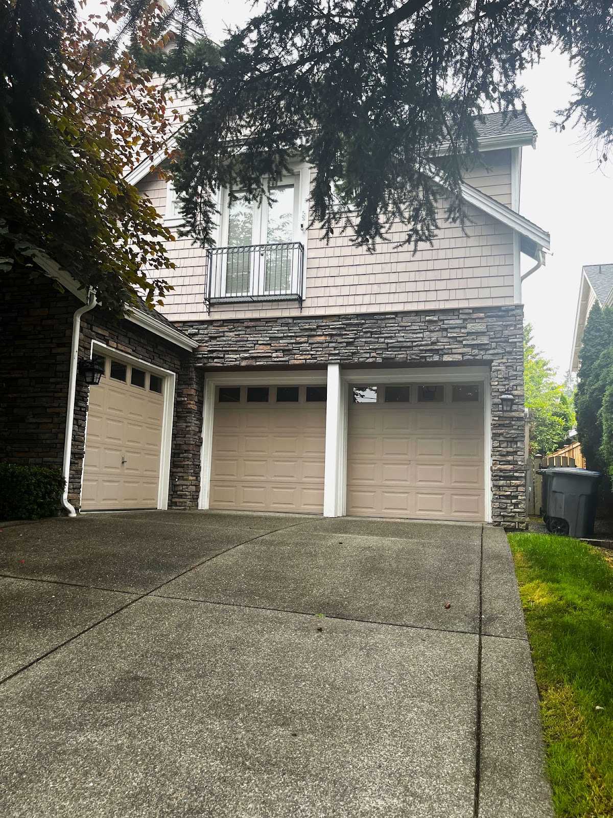 Garage Weather Stripping: What is it and How is it Done? | The Garage ...