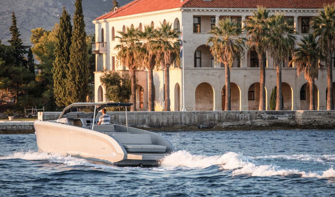 RAND Boats │ Danish-Designed and Electric Motorboats