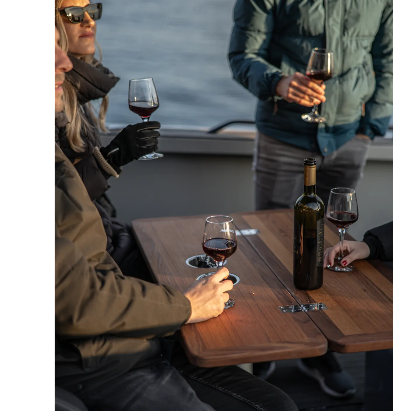 RAND Roamer 29: Discover the Ultimate 29 ft Adventure Boat