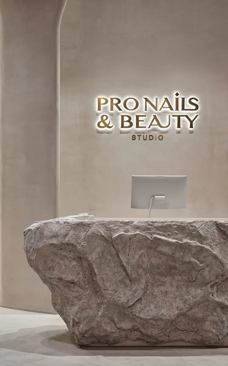 PRO Nails & Beauty Studio