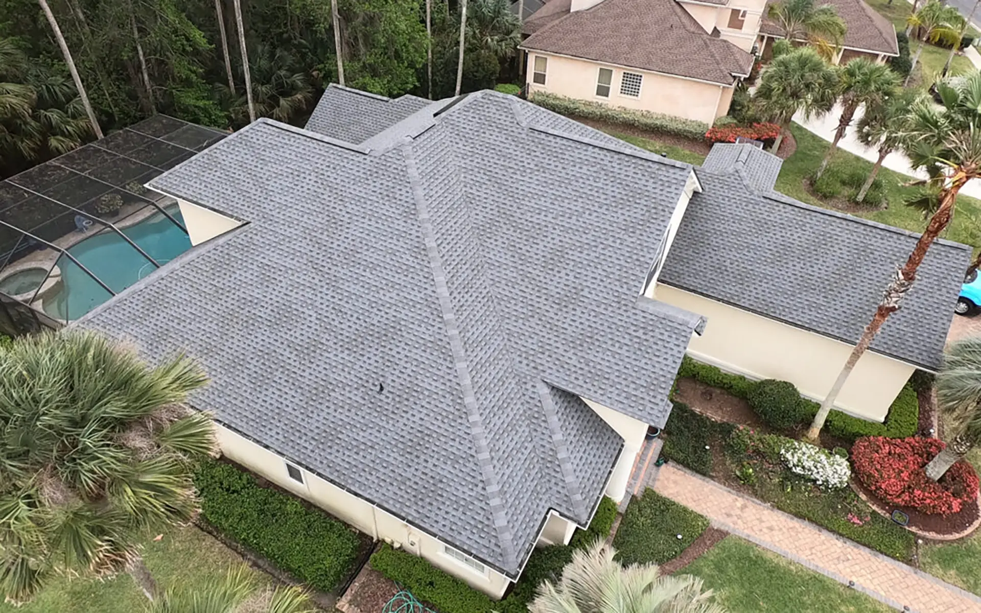 Metal vs. Shingle Roofs in Florida | Baldwin Roofing